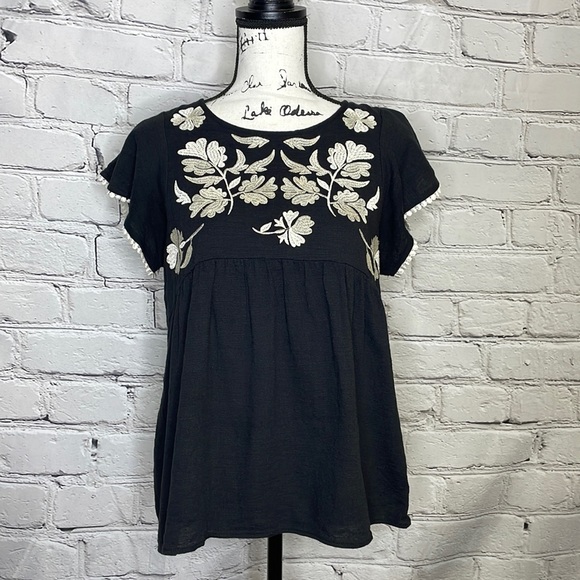 THML | Tops | Thml Black Boho Blouse With White Floral Embroidery Size ...